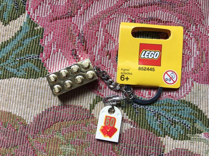 樂高鑰匙圈出售 (852445）50週年 | 露天市集 | 全台最大的網路購物市集