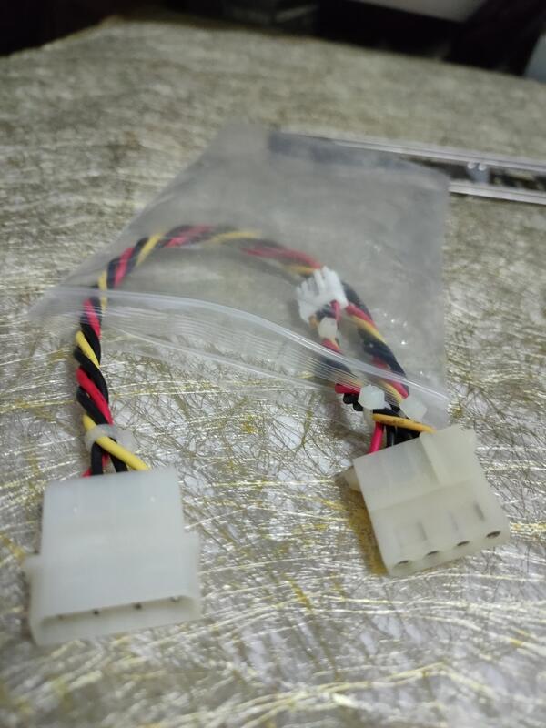 【賣場多項合併寄】【全新】 大4PIN 轉 1組4PIN 1組小4PIN(軟碟機) 電源轉接線 | 露天市集 | 全台最大的網路購物市集