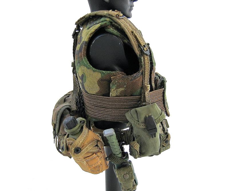 售12" 1/6 Hot Toys 美軍 制式 PASGT ALICE 戰鬥裝備(究極版) | 露天市集 | 全台最大的網路購物市集