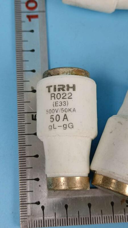 現貨林口 TIRH R022 500V/50KA 50A 陶瓷熔斷器保險絲 PU3-10* | 露天市集 | 全台最大的網路購物市集