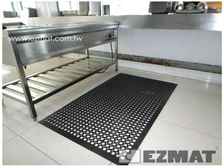 大興塑膠行 EZMAT TR-35B 橡膠洞洞板 橡膠重板 廚房 餐廳走道 冷凍庫 工廠 耐壓 耐油 抗震 防滑 吸震 | 露天市集 | 全台最大的網路購物市集