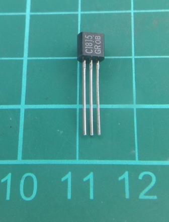 2SC1815 C1815 電晶體 TRANSISTOR NPN 60V 0.15A 0.4W 8MHZ 驅動電路料件 | 露天市集 | 全台 ...