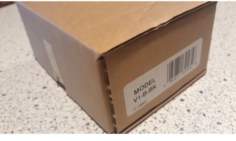 真品 SureFire Vampire Dual-Output LED Flashlight V1-B-BK | 露天市集 | 全台最大的網路購物市集